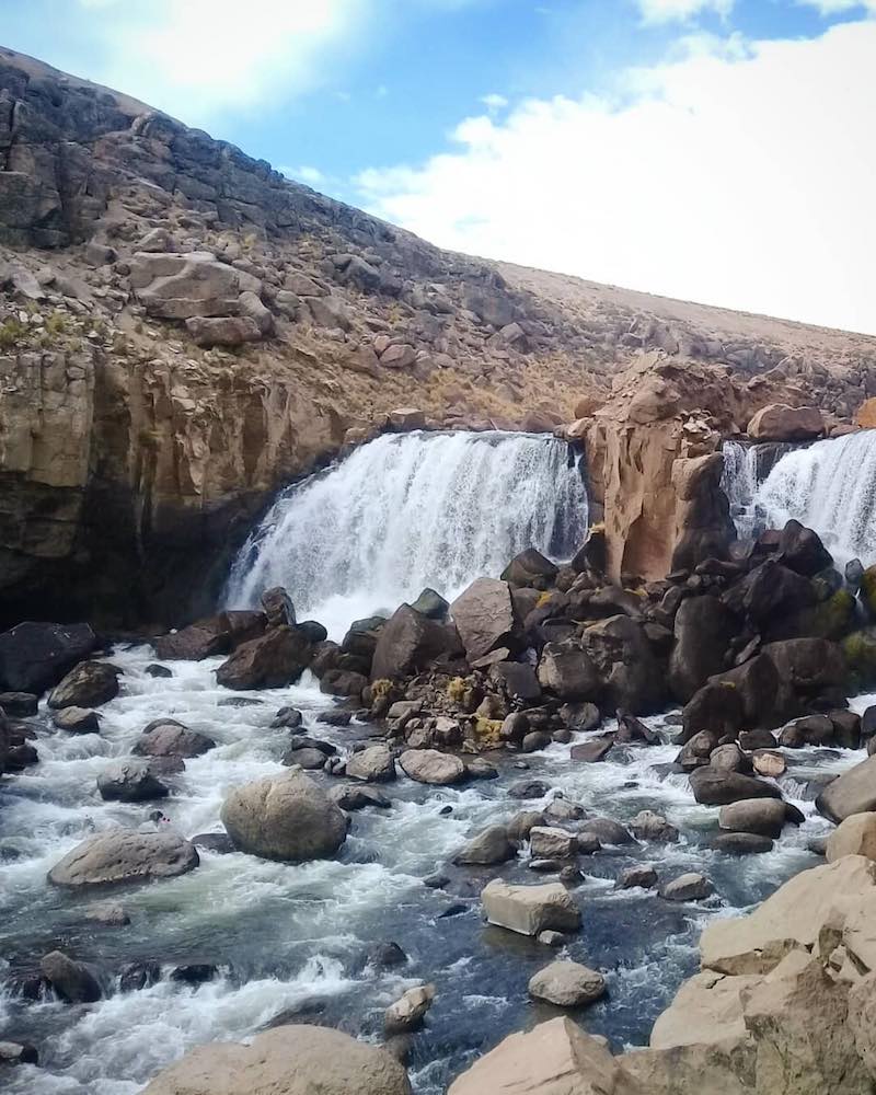 Cataratas de Pillones (Pillones Falls) tour | Wander Free Peru