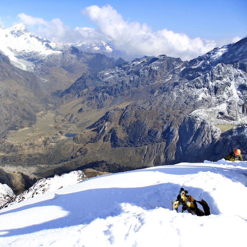 Nevado Mateo | Climb the mountain of 5,150-meter | Wander Free Peru